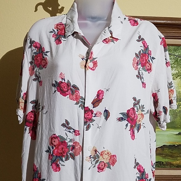 PacSun | Tops | Pacsun Los Angeles Floral Buttonup G7 | Poshmark